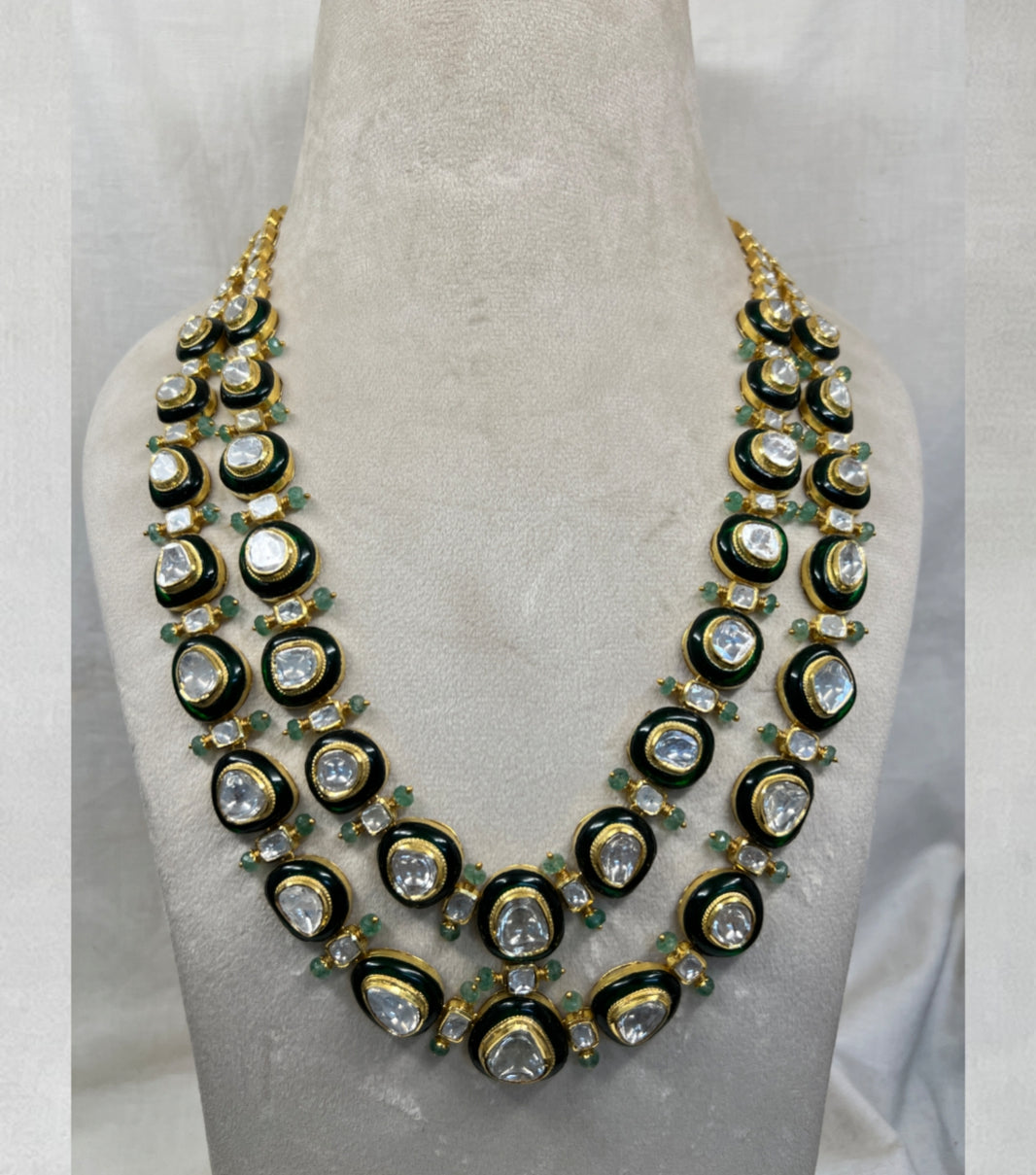 Kailash Jewellers: Buy luxe quality gold and precious stones jewellery